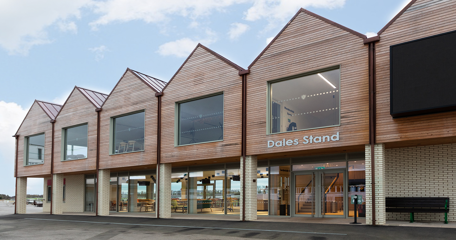 Catterick Race Course - Victor Manufacturing